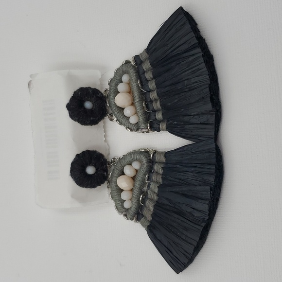 Roller Rabbit | Jewelry | Roller Rabbit Black Raffia Tassel Earrings ...